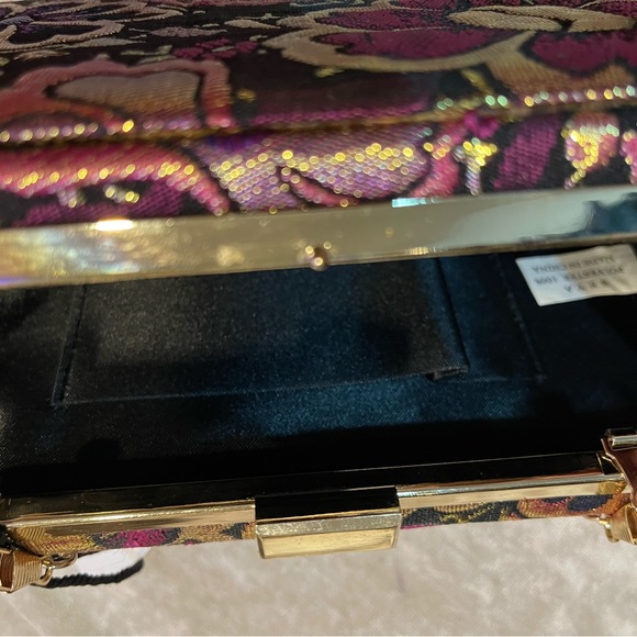 Beya | Bags | Crossbody Floral | Poshmark